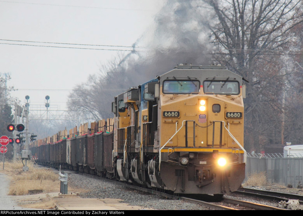 UP 6680 CSX 254 UP 7663